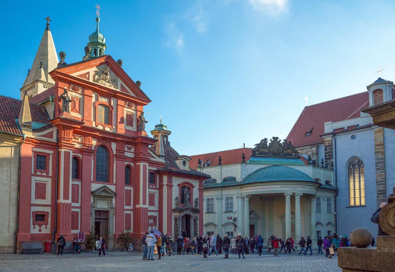 Prague Castle – Tickets, Guided Tours & Visitor Guide | Castle of Prague